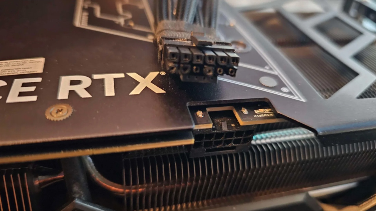 RXT 4090: registrati problemi al connettore 16 pin dopo un anno di ...